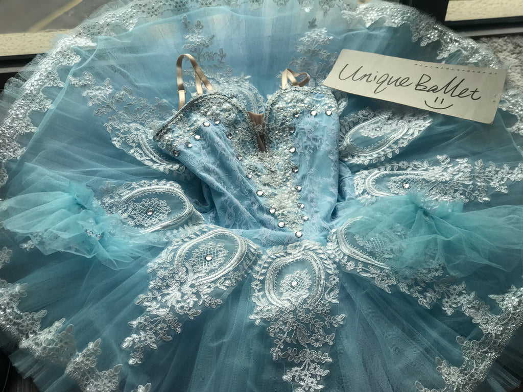 Professional Pullover Style Alice Wonderland Light Blue Snow Queen Ice ...